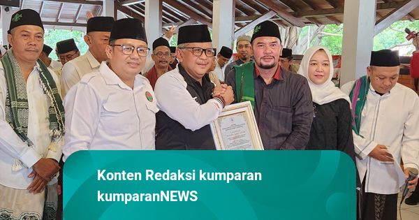Forum Ulama dan Kiai Kampung Dukung Ganjar-Mahfud, Siap Bantu Door to Door | kumparan.com
